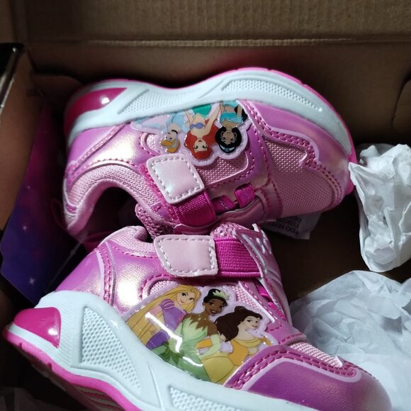 Kohl's | Shoes | Disney Princess Light Up Shoes | Poshmark